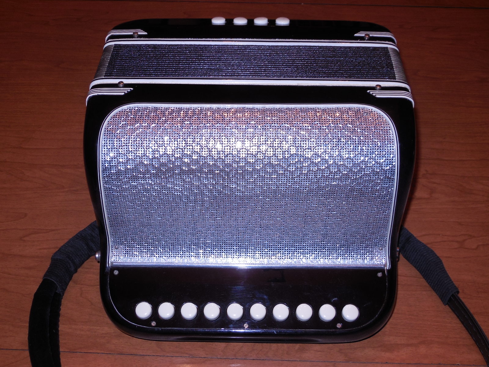 Button Box Accordions